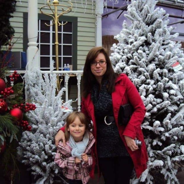 How Does She Do It?... with Ashley Cau - Modern Mama