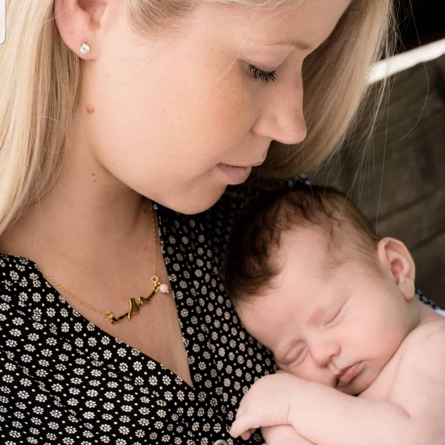 3 Sentimental Necklaces to Gift to Any Mama - Modern Mama