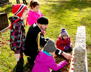 Explaining Remembrance Day To Children - Modern Mama