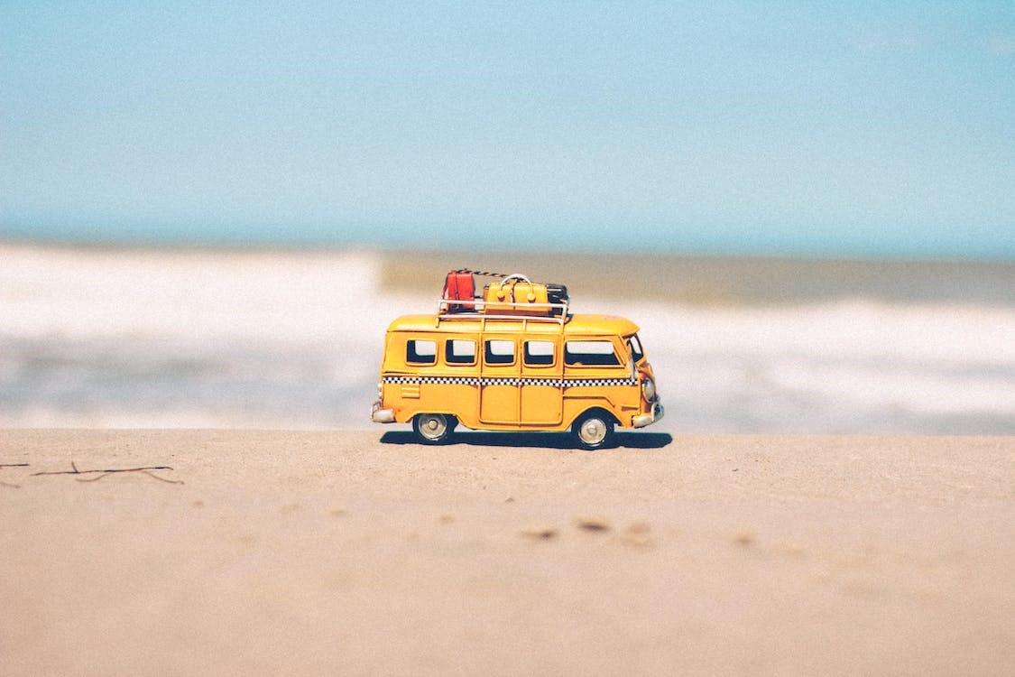 13 Tips To Plan An (Almost) Flawless Summer Vacation - Modern Mama