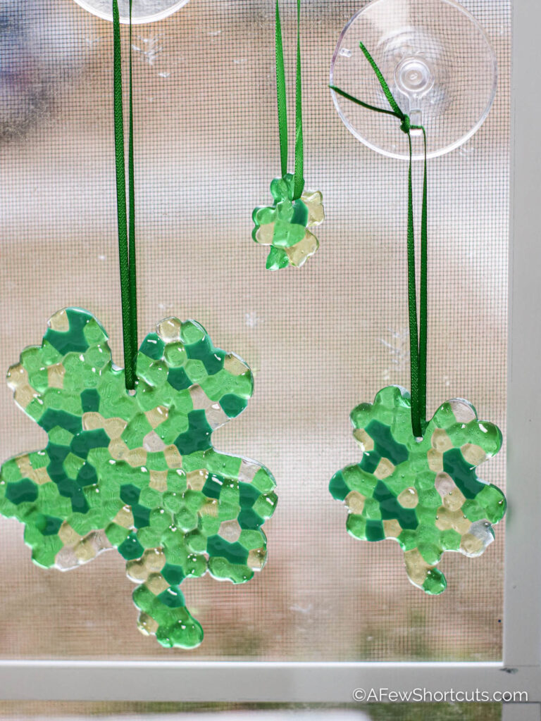 32 Fun Shamrock Crafts For Toddlers - Modern Mama